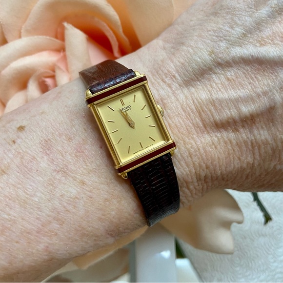 Seiko | Accessories | Vintage Seiko Tank Style Dress Watch Original ...